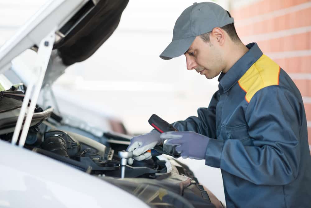 rrr – M&K Motors – Specialists in Van Sales, Service, Repair, & Hire